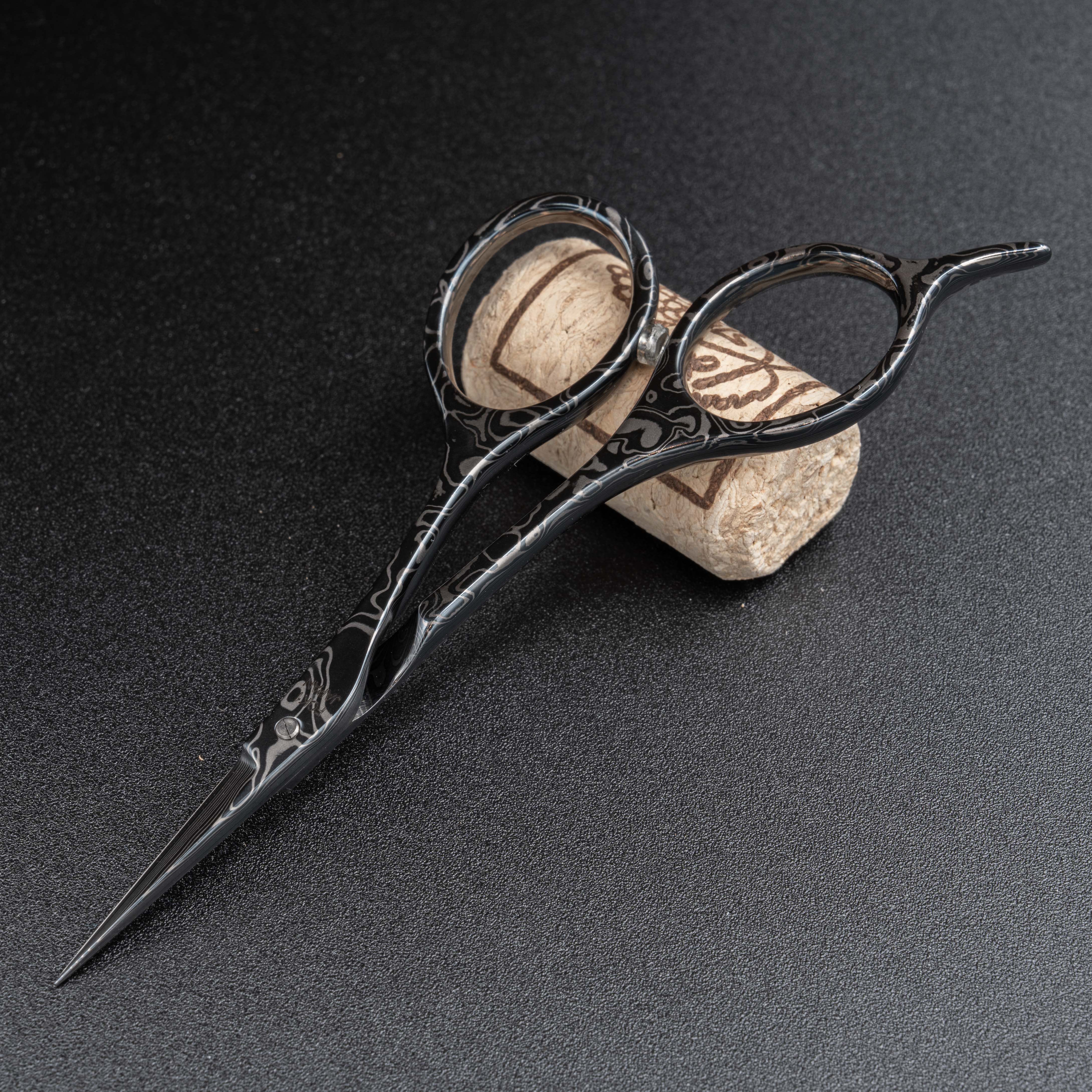 Damascus scissors – KAKINUMA | TOKYO
